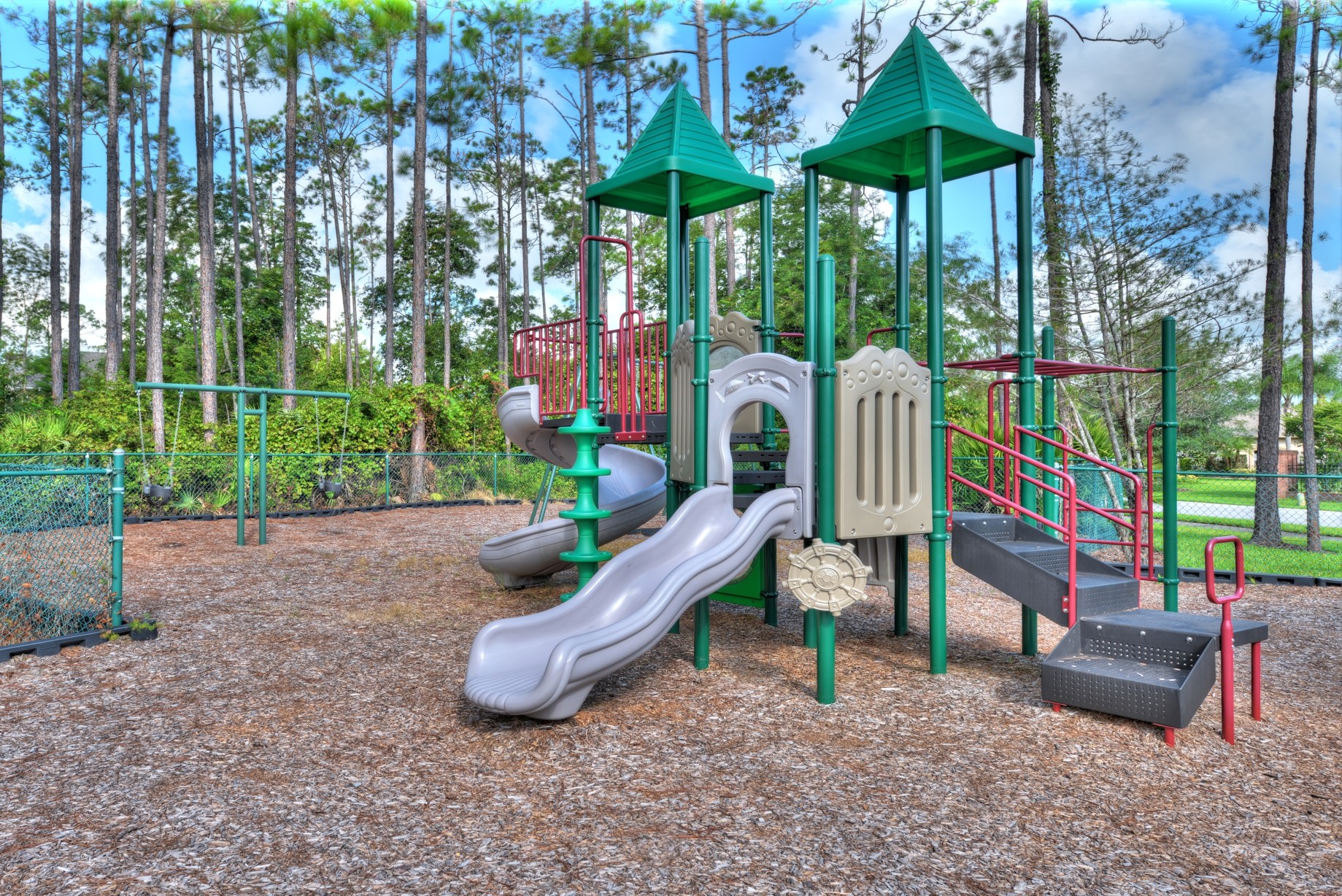 Huntington Community Amenities